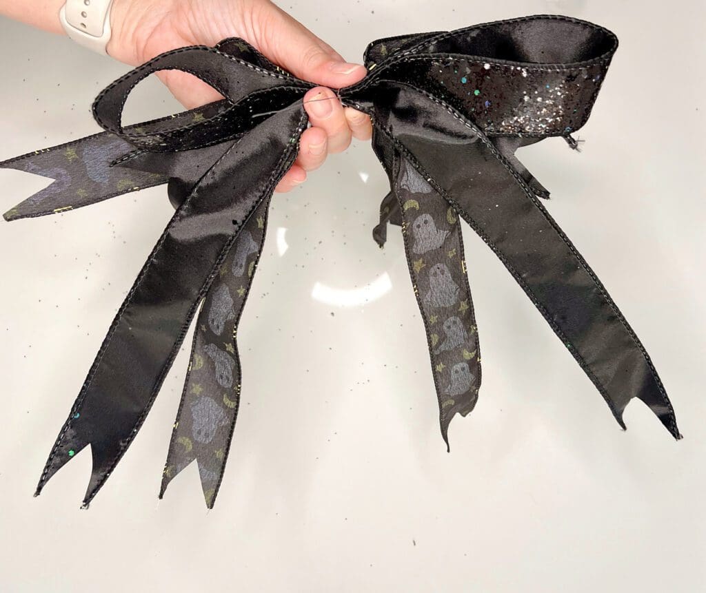 Easy Coastal Halloween Craft: Spooky Starfish Wreath - From the Bay to ...